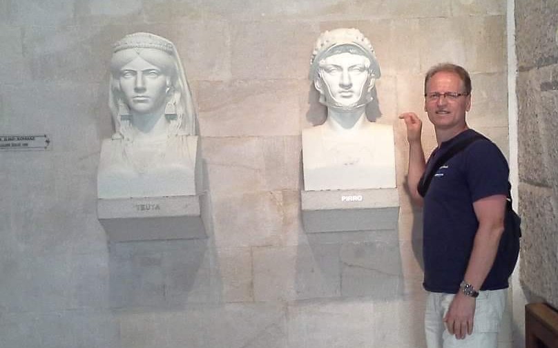 MBRETËRESHA TEUTA DHE MBRETI PIRRO, NË MUZEUN KOMBËTAR "GJERGJ ...