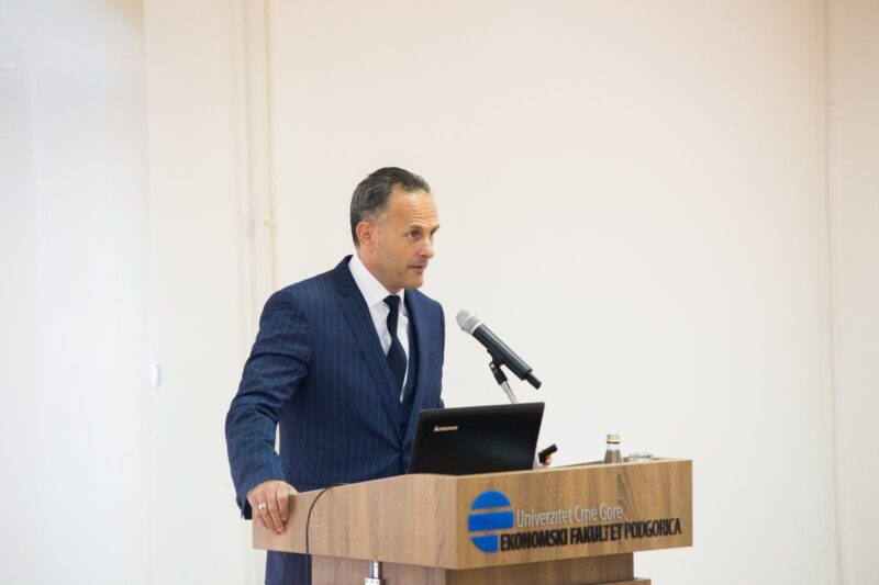 VEPRIMTARIA E LARMISHME E DR. MARTIN M. BOJAJ - Pashtriku